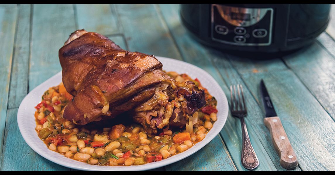 Fasole cu ciolan afumat