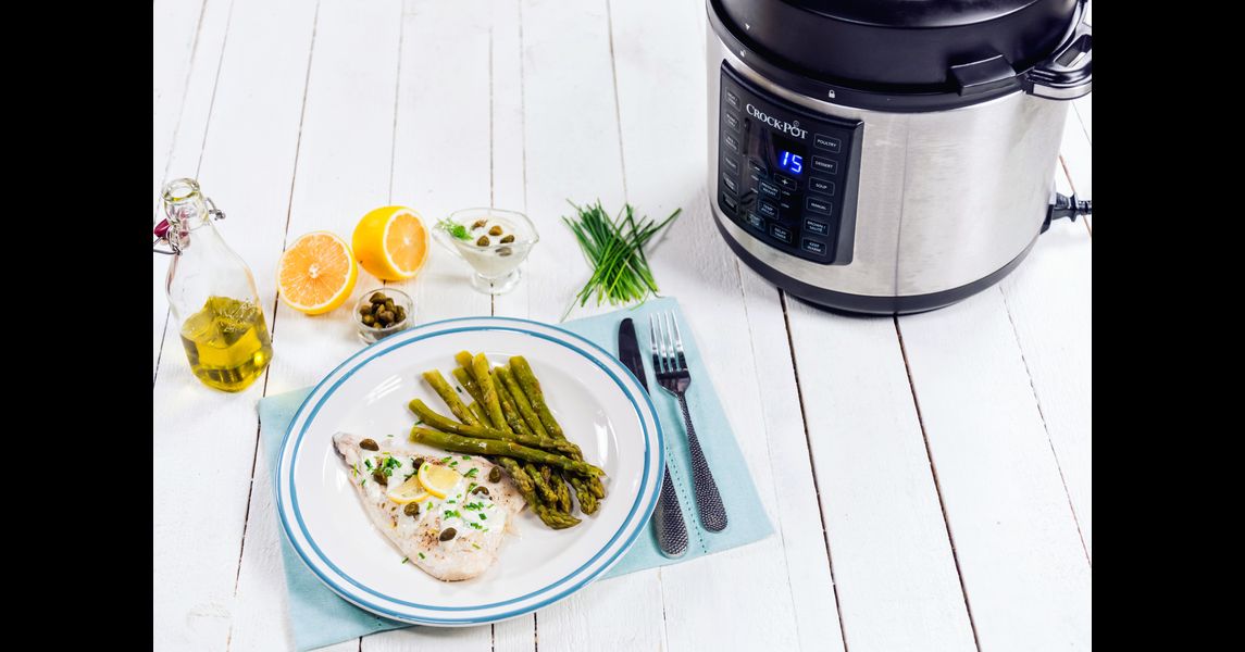 Reteta - File de dorada cu sparanghel la aburi