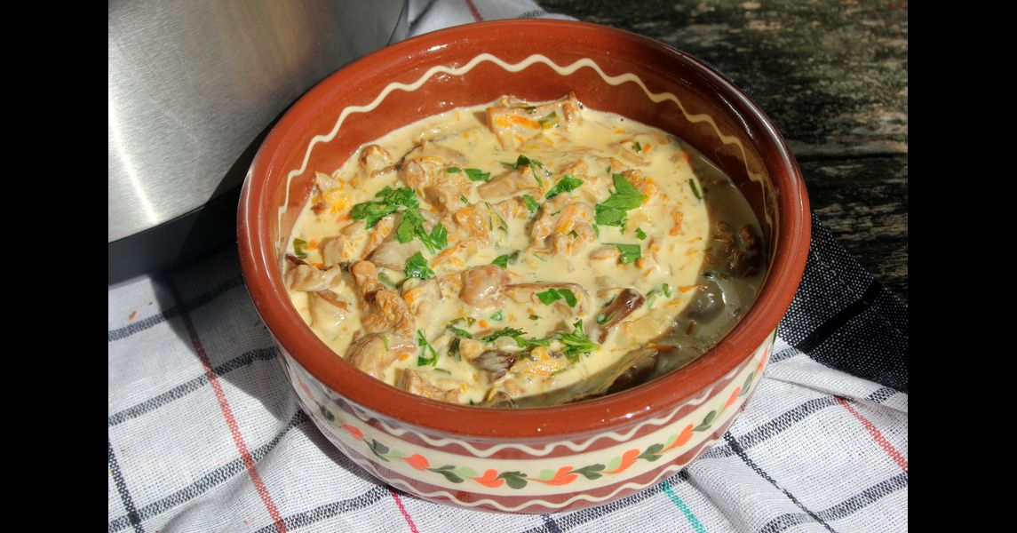 Reteta - Tocanita de galbiori by Lauras Sweets